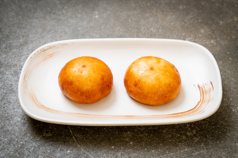 Deep Fried Chinese Bun Nutrition Facts | Food Tracker & Calorie Counter ...